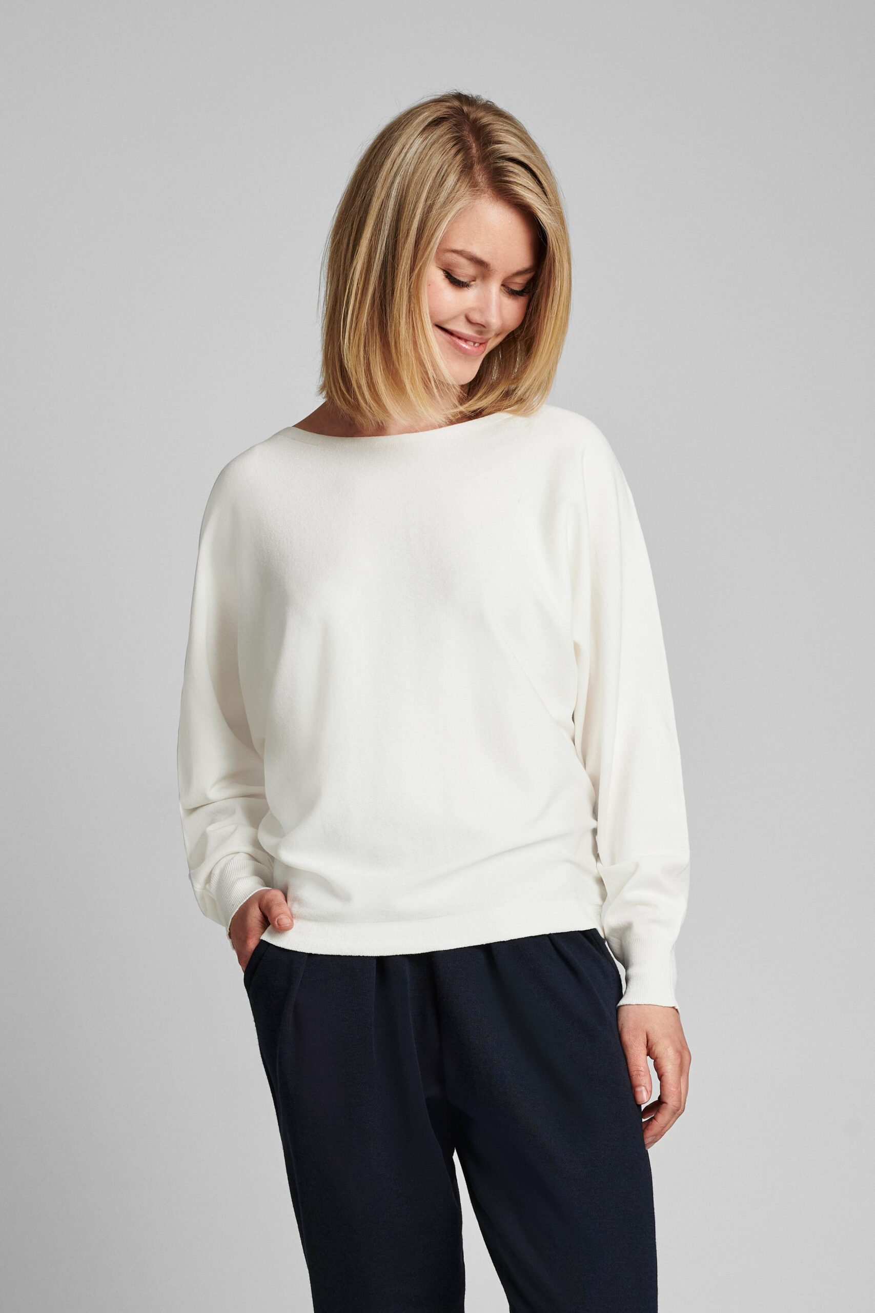 NUDAYA PULLOVER – NOOS – Cloud Dancer – Zheng Groningen